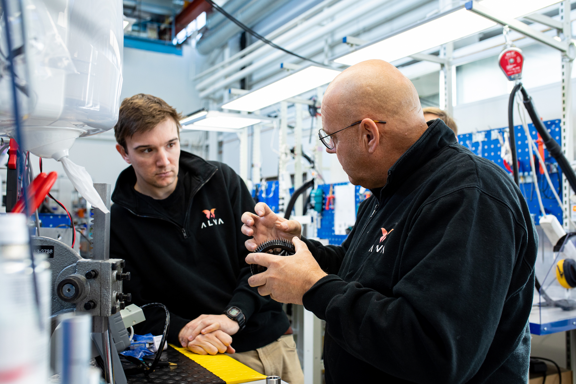 Alva Industries med banebrytende elmotor-produksjon – plasserer 80 venture-millioner i Fixrate ...